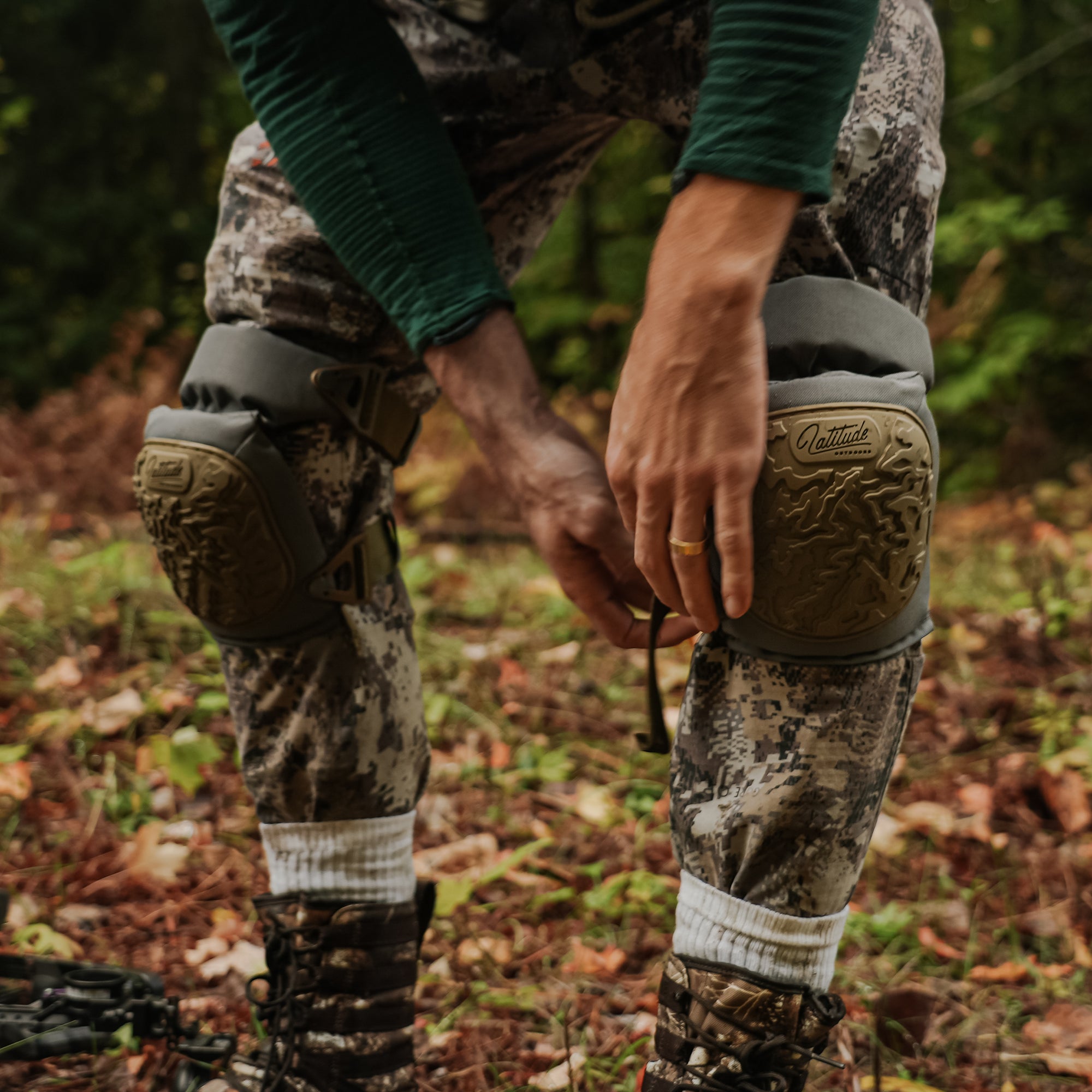 Saddle Hunting Knee Pads - Latitude Outdoors